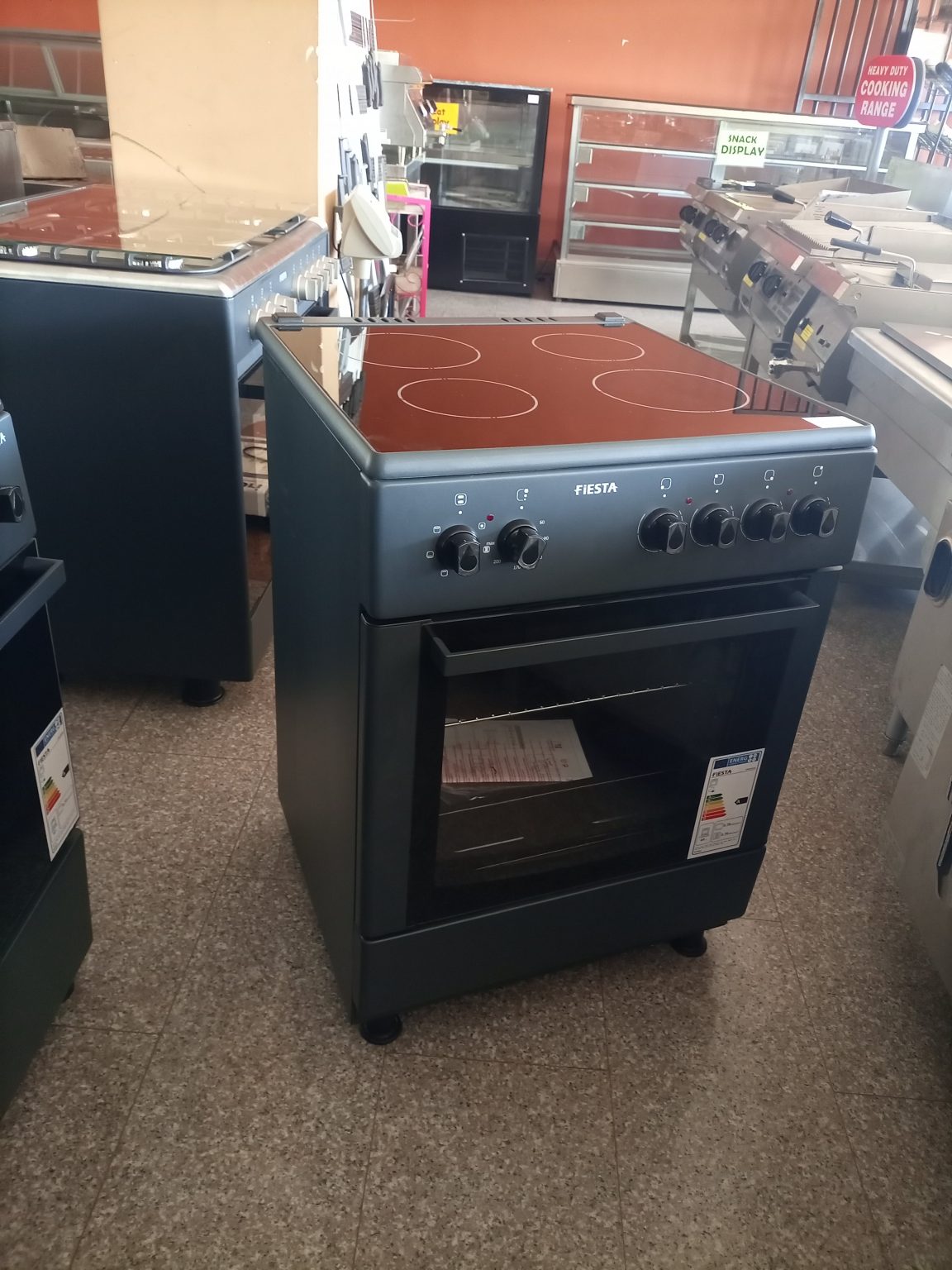 Electric 4 Plate Cooker with Oven | The Tamales